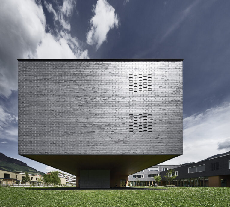 School Complex – ModusArchitect